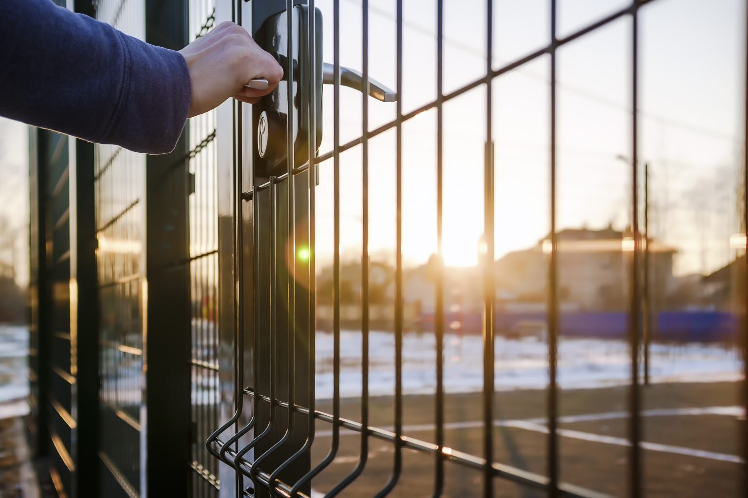 Best Security Fences for Commercial Properties | Pittsburgh Fence Co, Inc.